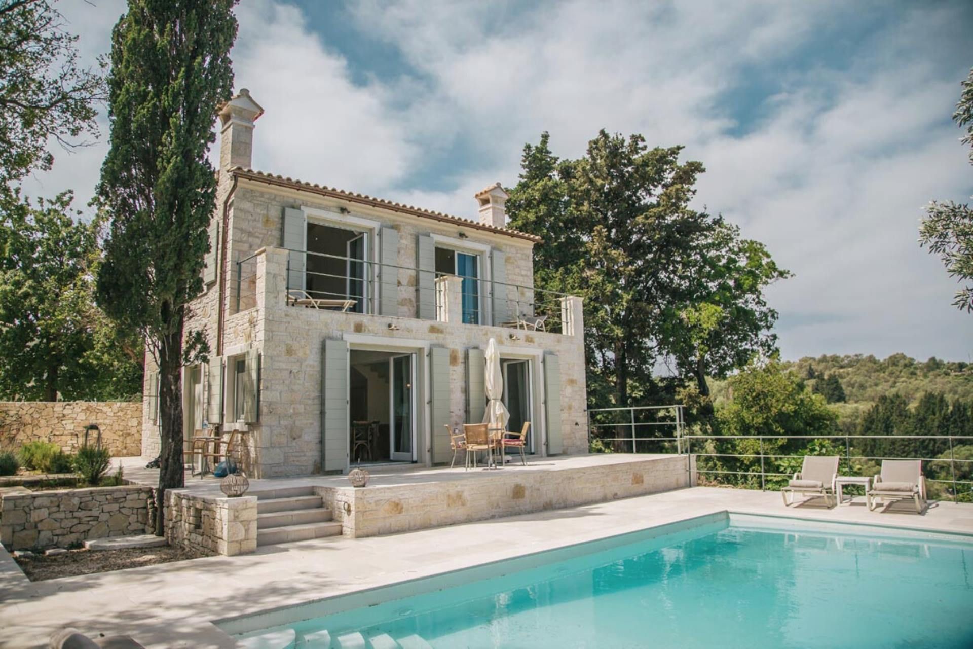 Luxury Villas in Paxoi | BlueVillas Collection